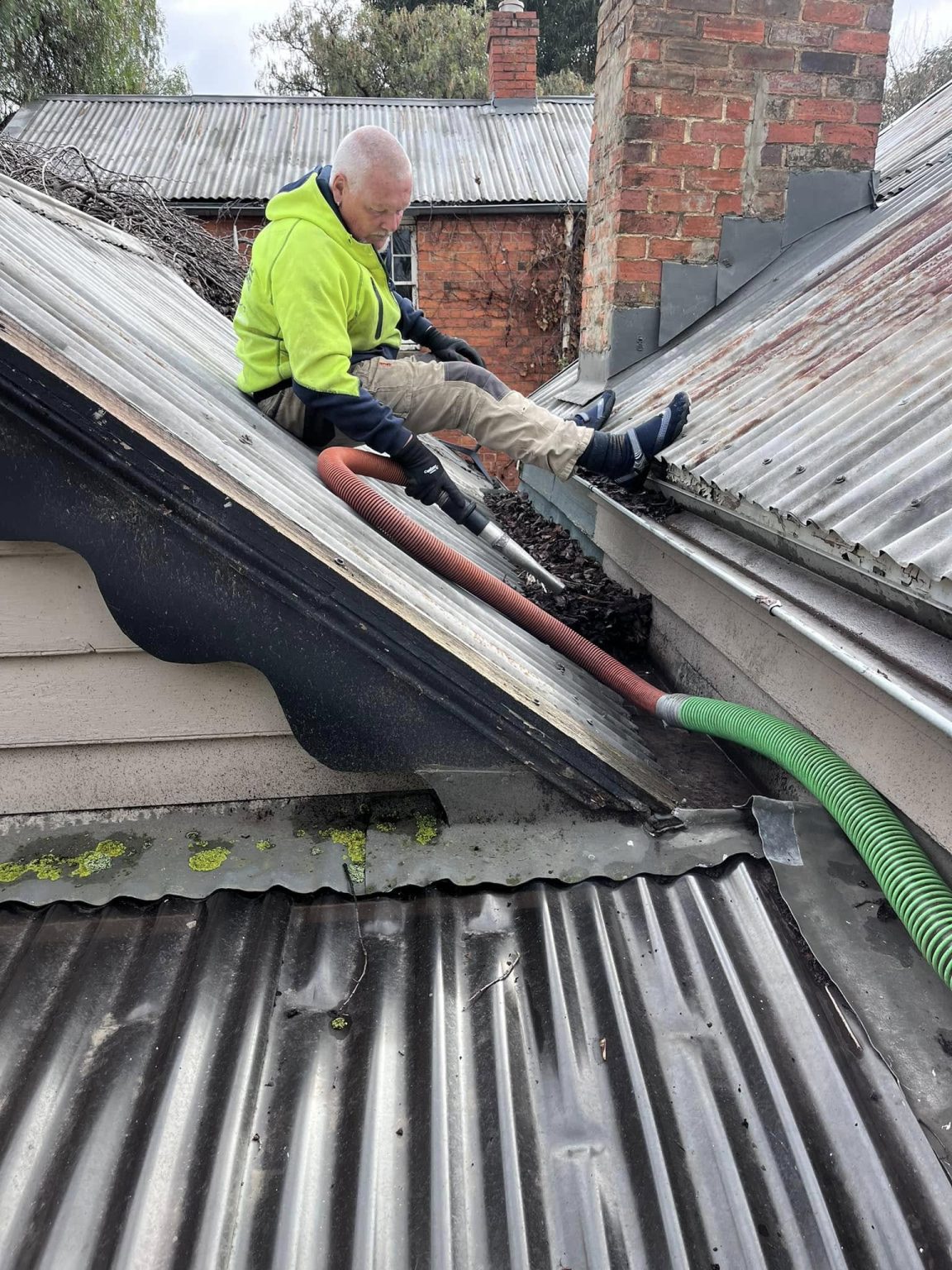 Gutter Cleaning Bendigo Your Local Gutter Cleaning Company
